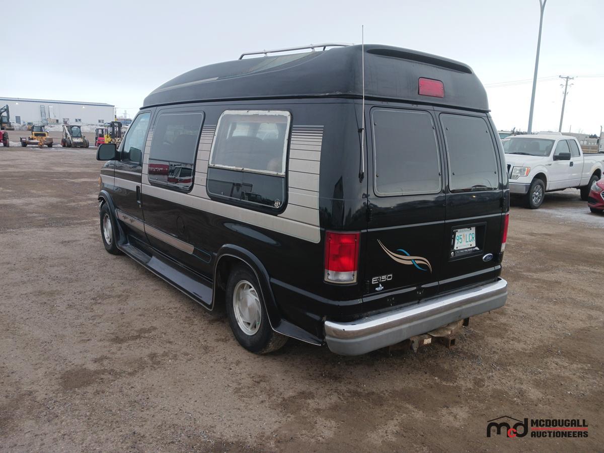 2000 Ford E150 Conversion Van